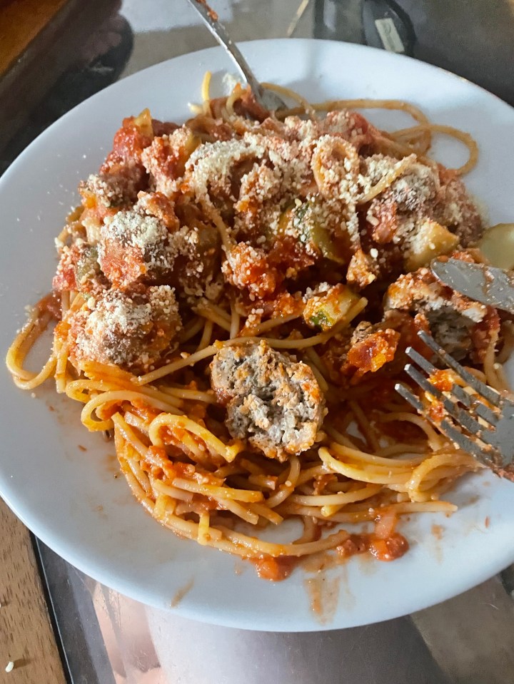 SOL TUESDAY: Mmm Homemade meatballs (Day 163/365) – Hannah's Happenings!